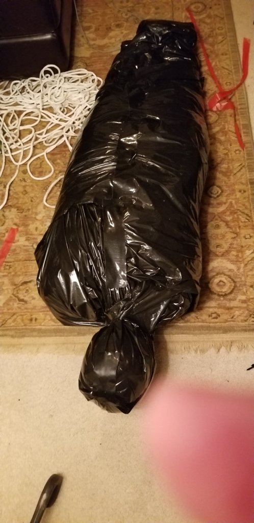 How To Make A Bagged Dead Body For Halloween – Crazy Green Thumbs
